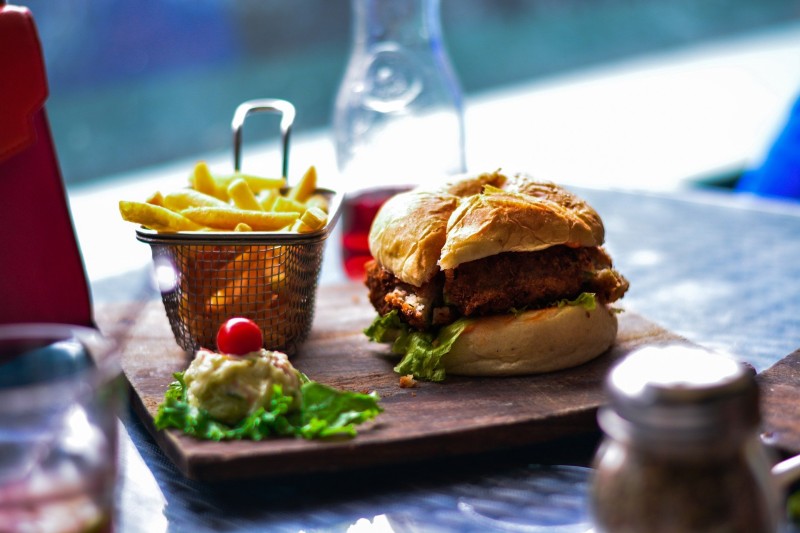 401+ Quirky Burger Name Ideas That Aren't Taken Yet