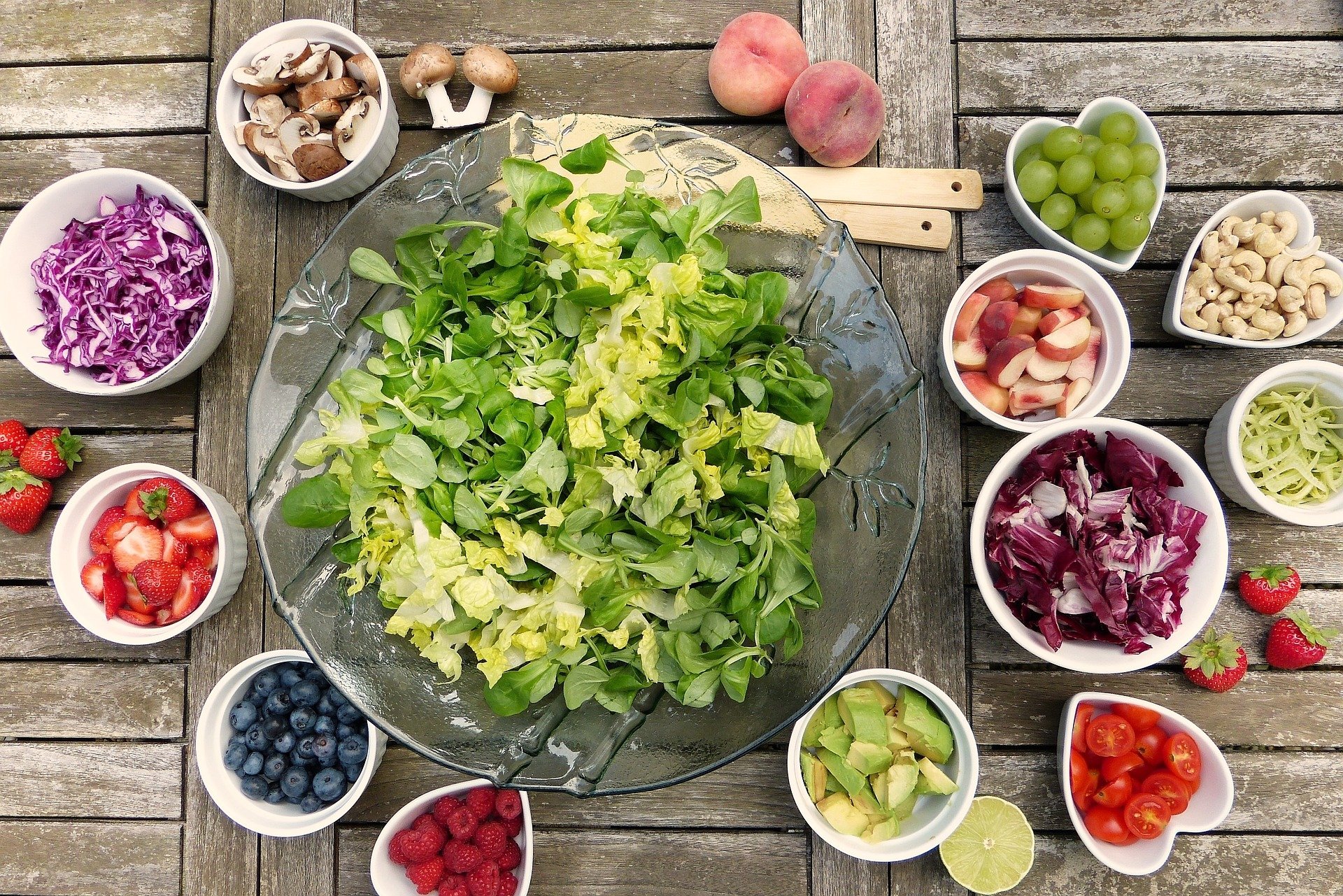 200+ Remarkable Salad Captions for Instagram: Fruit, Pasta, and More