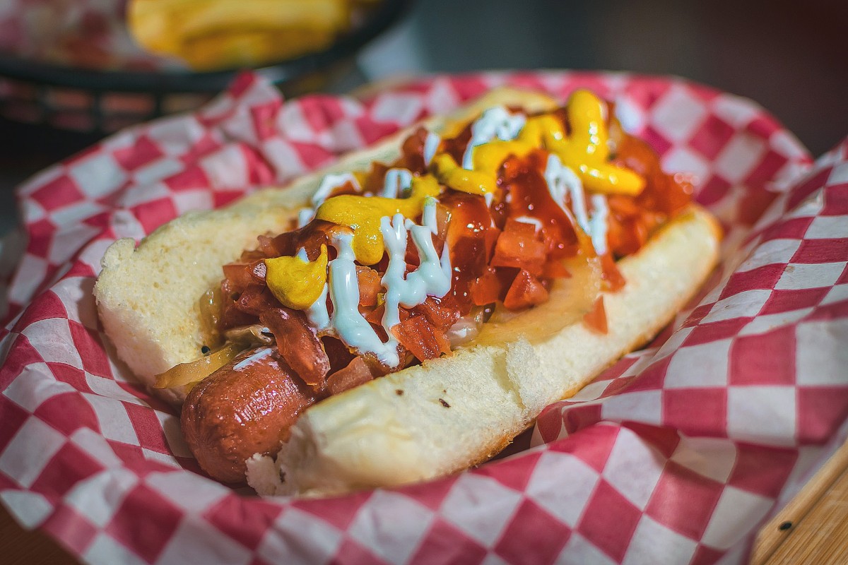 258 Catchy Hot Dog Marketing Slogans To Sell More Sausages