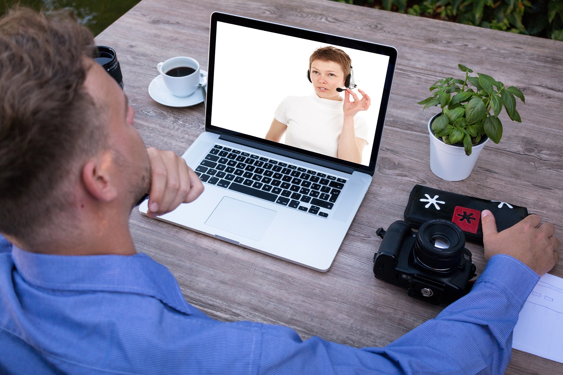 101+ Continuous Learning Performance Review Phrases + Examples