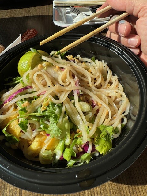 Noodles & Company Menu Prices + Kids Eat Free Offer